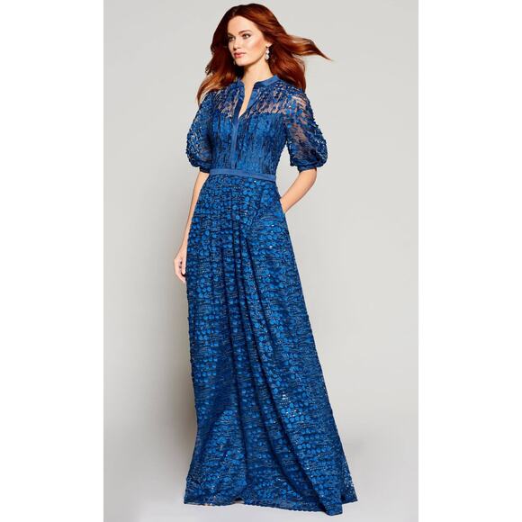 Carmen Marc Valvo | Dresses | Carmen Marc Valvo Infusion Buttonfront ...